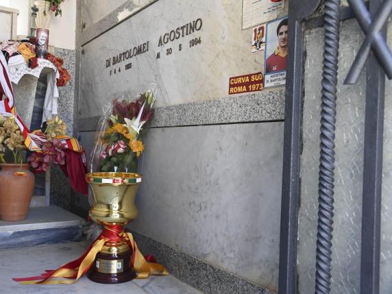 Agostino Di Bartolomei, l'omaggio della Primavera della Roma allo ...