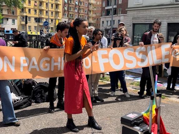 Ultima Generazione, al via il processo ai tre imbrattatori. L'attivista ...