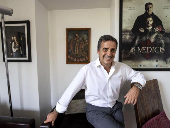 Luca Bernabei (Lux Vide), una vita tra «crimini» e Bibbia, nel nome di ...