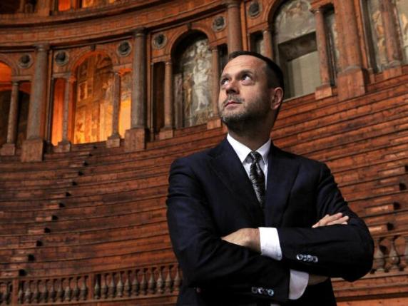 Uffizi, chi è Simone Verde: filosofo e storico (con il pallino dell ...