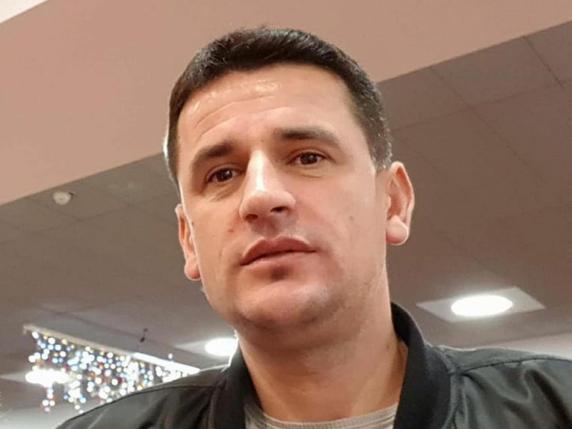 I post di Bujar Fandaj su TikTok e le visite in negozio a Vanessa ...