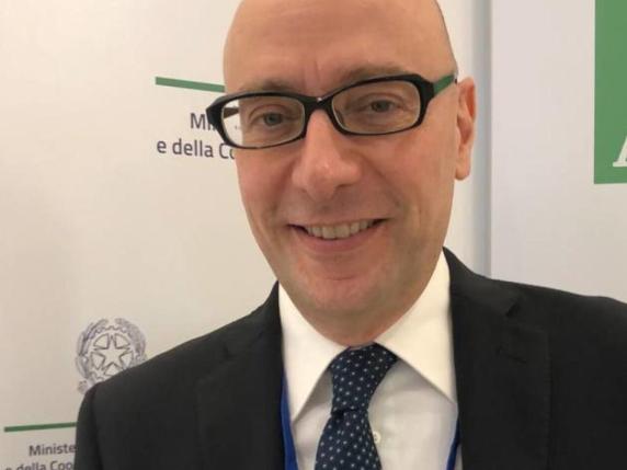 Chi è Mario Vattani, "console fascio-rock" nominato ambasciatore a vita ...