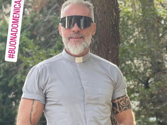 Muscoli, tatuaggi e 58mila follower su Instagram, sui social spopola ...