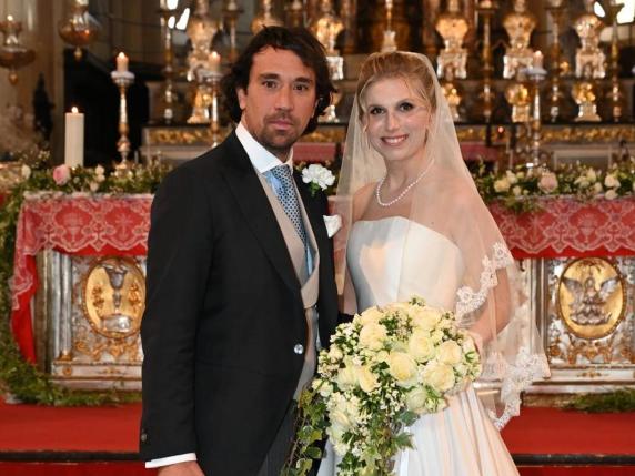 Le nozze di Cristina Cairo e Raffaele Derba di Roda | Corriere.it