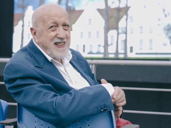 Pier Luigi Pizzi: «A 94 anni ho un futuro con Puccini» | Corriere.it