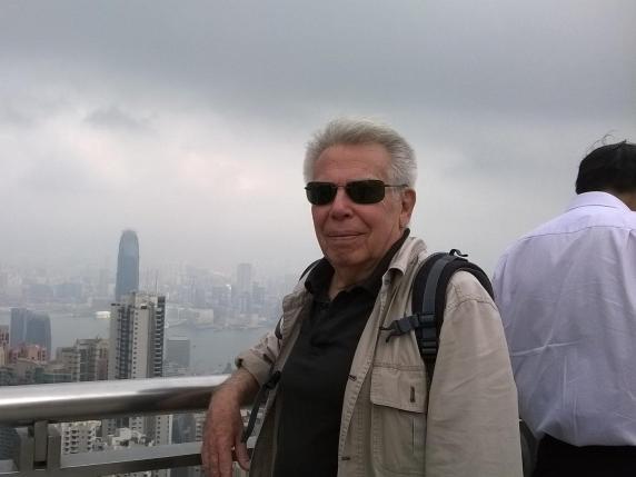 «Fantasmi a Roma», la vita e gli scoop di Eric Salerno nella città che ...