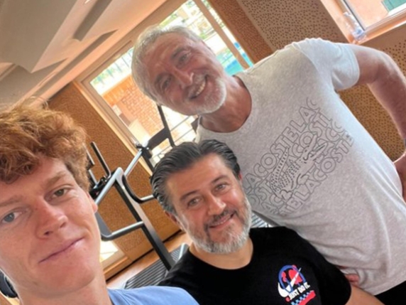 Sinner cambia staff: via Panichi e Badio, preparatore e fisioterapista ...