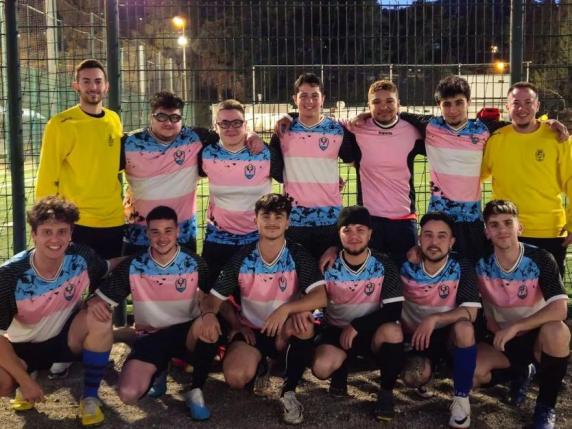 Fenix FC, la prima squadra di calcio maschile tutta transgender d ...