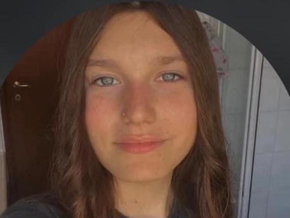 Ester Raimondi, morta a 15 anni dopo le dimissioni, la Procura apre un fascicolo per omicidio ...