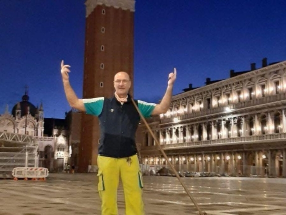 Venezia, morto l'operatore ecologico «custode» di piazza San Marco ...