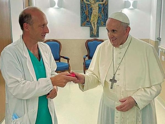 Sergio Alfieri, il medico di Papa Francesco e gli ultimi minuti: «Aveva ...