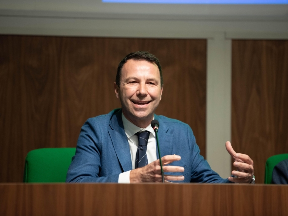 Da calciatore a rettore del Politecnico di Torino: Corgnati lancia ...