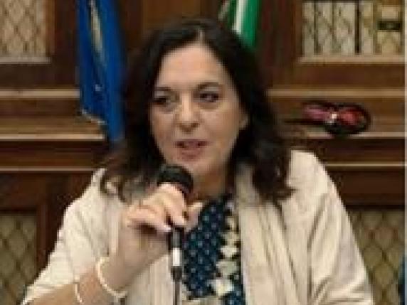 Napoli, Maria Iannotti è la nuova direttrice della Biblioteca Nazionale ...