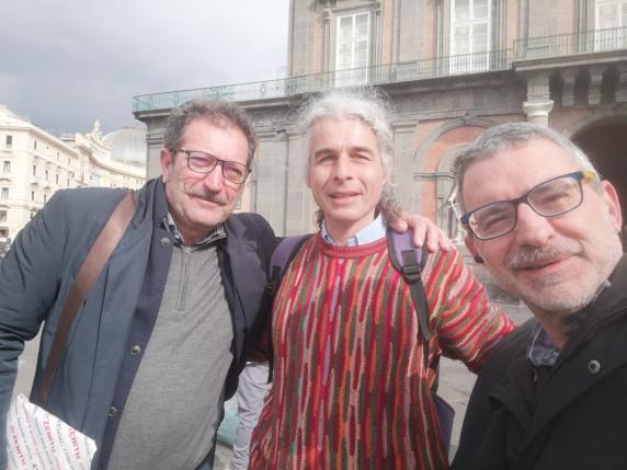 I prof no Green Pass Davide Tutino e Guido Cappelli sfidano il divieto alla Feltrinelli di ...