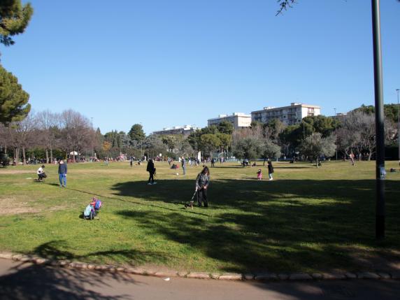 Bari, tornano le aggressioni delle baby gang a Parco 2 giugno: la ...