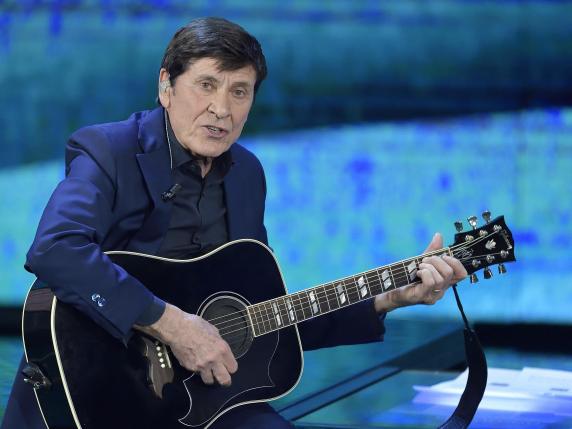 Gianni Morandi al Forum di Assago: «L'amicizia con Jovanotti e la prima ...