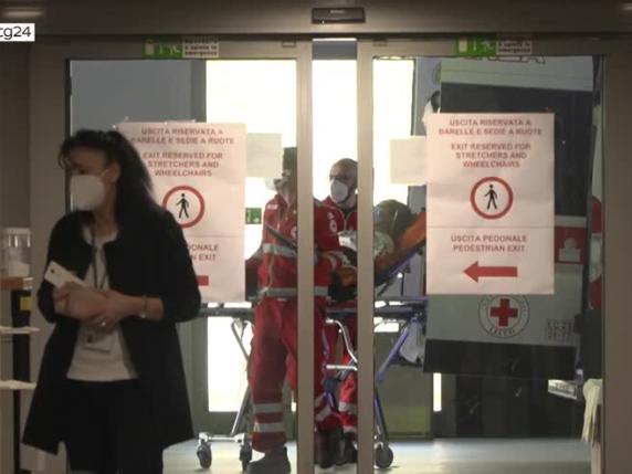 Cassino, infermiera del reparto psichiatrico aggredita da una paziente ... Cassino, infermiera del reparto psichiatrico aggredita da una paziente ...