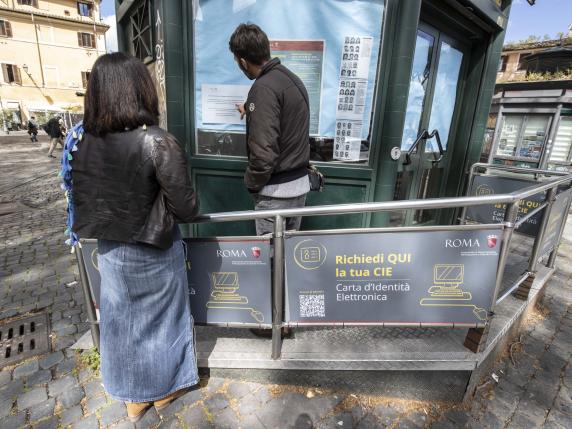 Carta d'identità elettronica a Roma, nuovi open day: appuntamento al 4 e 5 gennaio | Corriere.it
