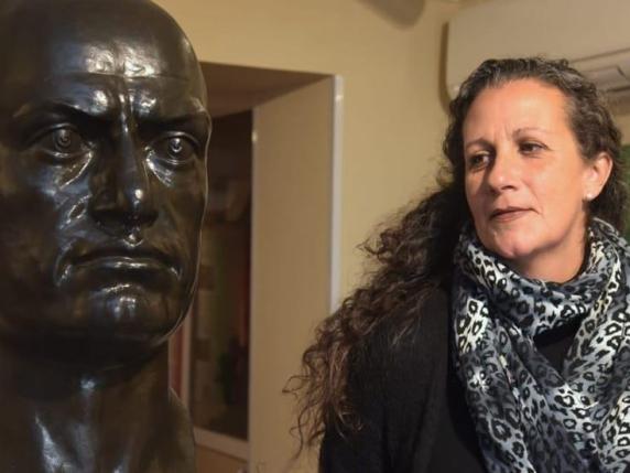 Arditi a Predappio, il corteo per Mussolini sarà guidato da una donna ...