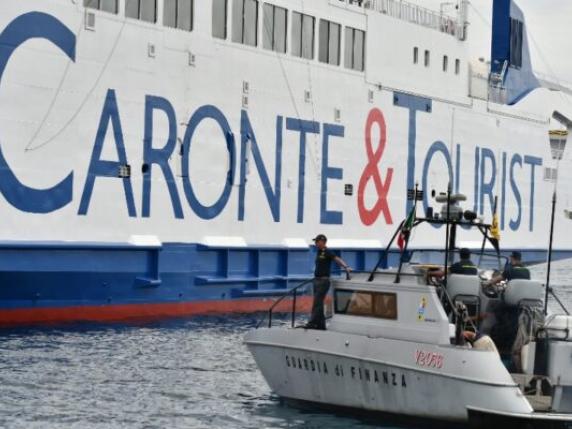 Messina, sequestrati tre traghetti di Caronte & Tourist: «Non a norma ...