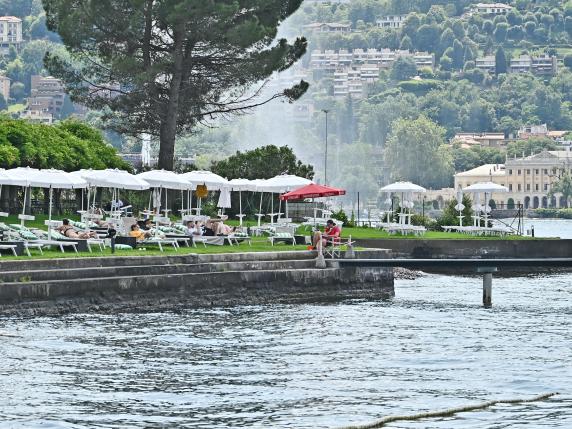 Prezzi vacanze, a Bellagio 5 mila euro per un appartamento con vista ...