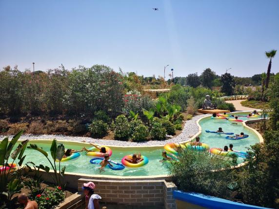 «Aqua World», il parco divertimenti inaugura due nuovi scivoli ...