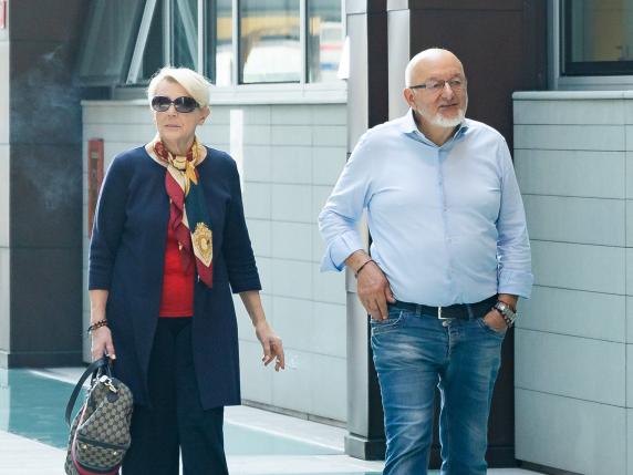 Fatture false, la Cassazione conferma l'assoluzione dei genitori di ...