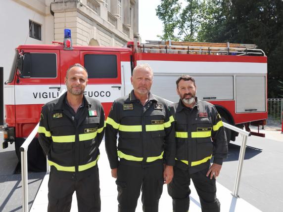 Strage di via Palestro, l'anniversario: dall'opera di Cattelan all ...