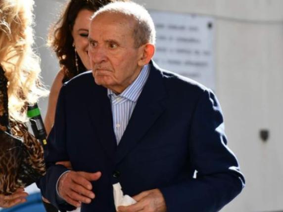 Addio a «Foto Pepè», il paparazzo torinese che immortalò il jet set ...