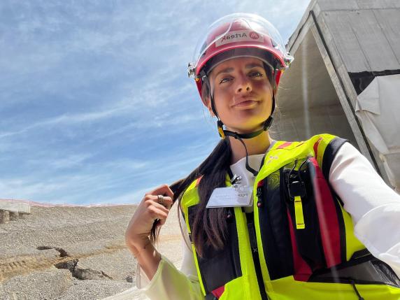 Giulia Pedretti, premiata da Forbes, a 27 anni guida un'azienda da 6 ...