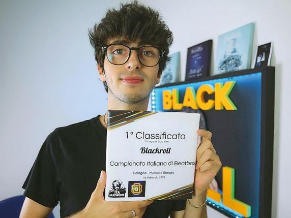 Alberto Niero: «Suonare con la voce è il mio lavoro». Il campione ...