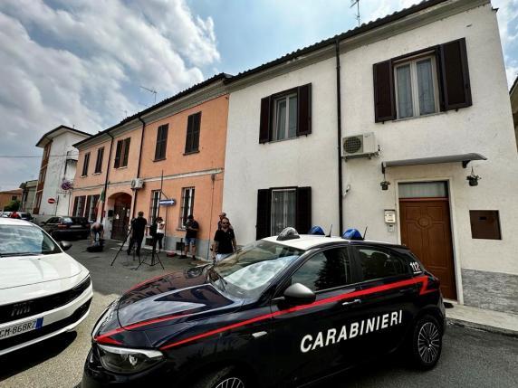 Voghera, concessi i domiciliari alla mamma che ha strangolato il ...