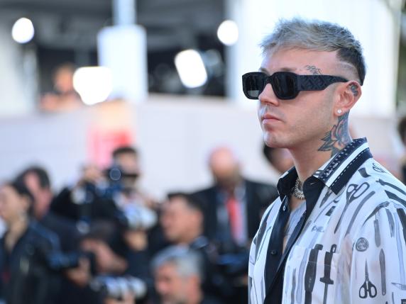 Red Bull 64 Bars Live, il rapper milanese Lazza: «Amo Napoli, Gigi D ...