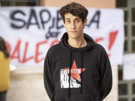 Federico, figlio di uno dei Manetti Bros, leader di Cambiare rotta ...