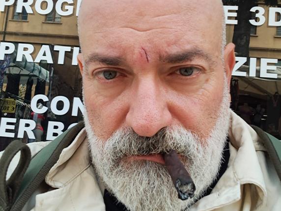 Napoli, lo psichiatra Gilberto Di Petta: «Fenomenologia alzo zero», un ...