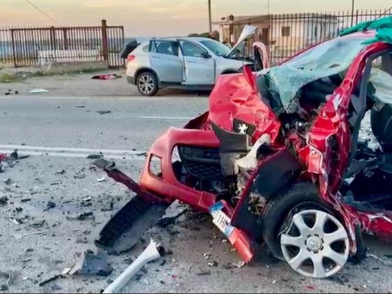 Incidente stradale nel Tarantino, tre morti (tutti giovani) in un frontale sulla Ss100: tre ...