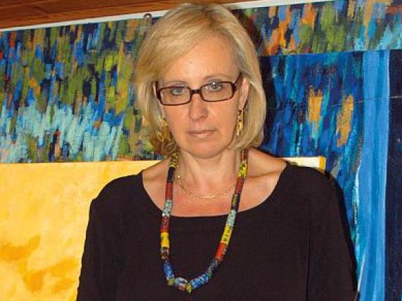 Omaggio a Paola Grott, al Granaio di Nomi le grandi tele della pittrice ...