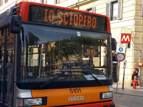 Il 5 ottobre sciopero dei trasporti a Roma: a rischio bus, metro e tram ...