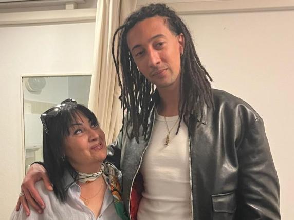 Ghali e la mamma Amel, colpita due volte dal tumore: «Uno dei traumi ...