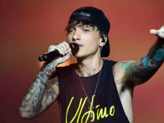 Ultimo, concerti sold out ma gli inizi sono stati difficili con 7 ...