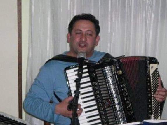 Lagonegro, scontro tra un'auto e una moto: morto il musicista Nicola ...