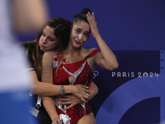 Il passato da attrice (anche in «Un Posto al Sole»), la ritmica a ...