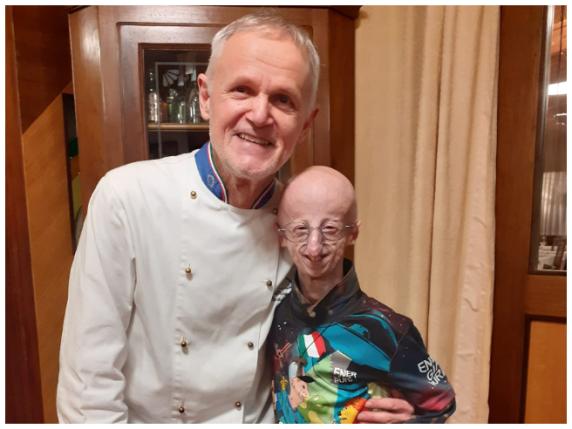 Il titolare del ristorante dove è morto Sammy Basso: «Non dimenticherò ...