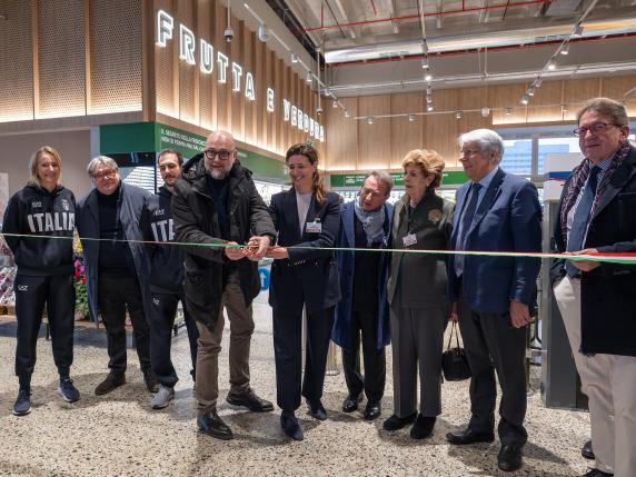 Esselunga apre a Modena dopo un centenzioso di 25 anni con la Coop (che ...