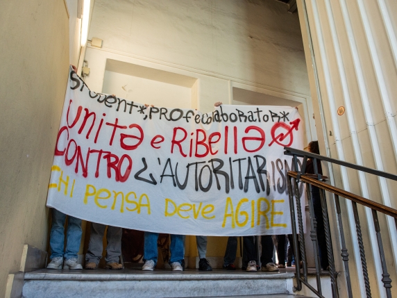 Roma, al liceo Righi scoppia la rivolta degli studenti: «No all’esame ...