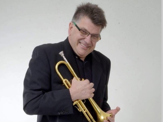 Renato Pante, il musicista precipita dal Ponte Serra mentre si allaccia ...