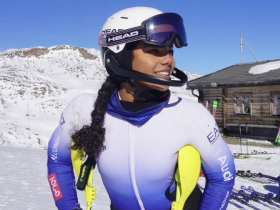 Giada D'Antonio, chi è il talento di 16 anni: campana e colombiana, la ...