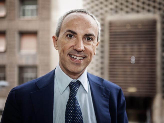 Marco Di Lello Camera Clipart