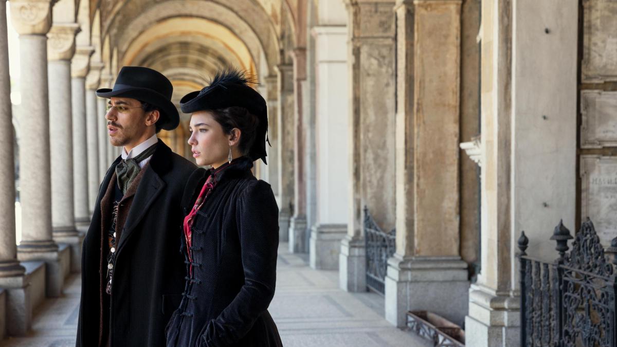 Matilda De Angelis è Lidia Poët. Presentata la serie Netflix girata a ...