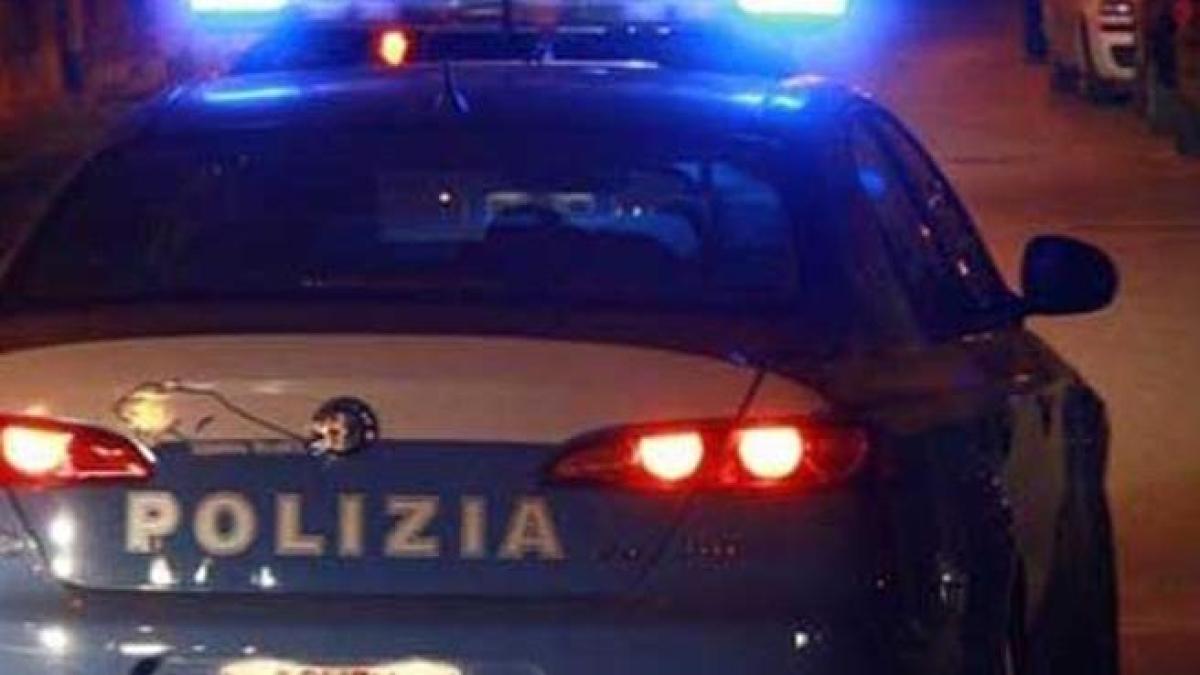 Napoli, violenta e poi tenta di strangolare una donna: arrestato 28enne ...